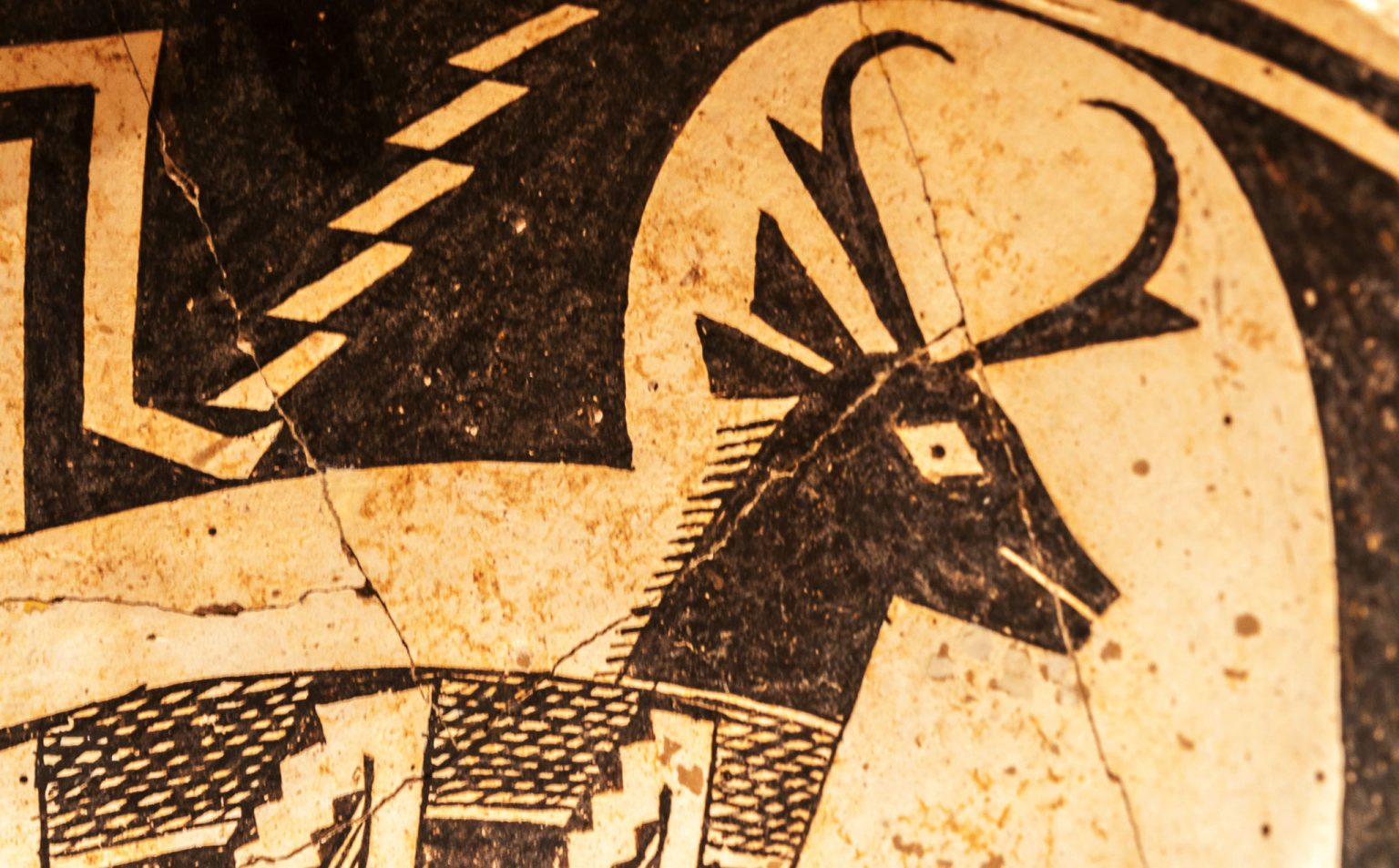 The Hidden Color Code in Mimbres Pottery – SAPIENS