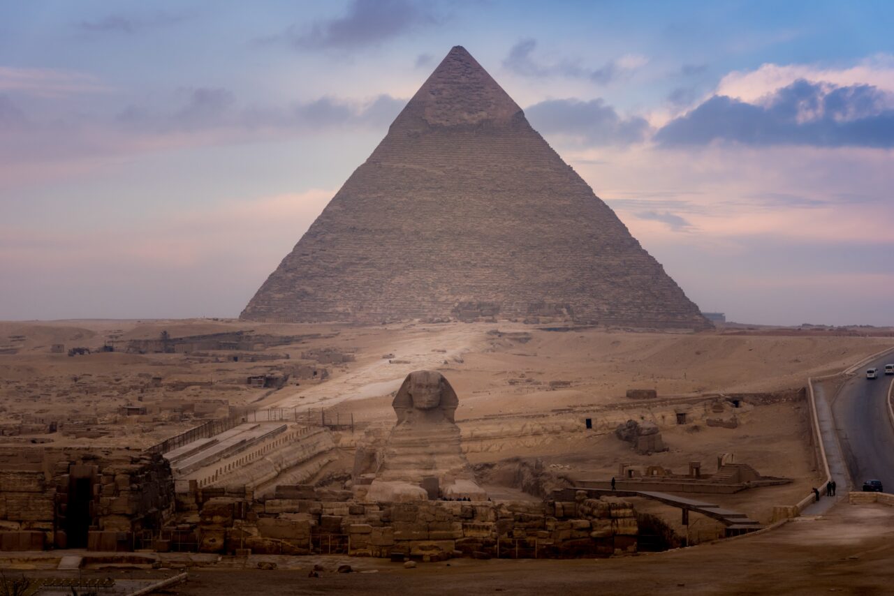 Flint Dibble – SAPIENS