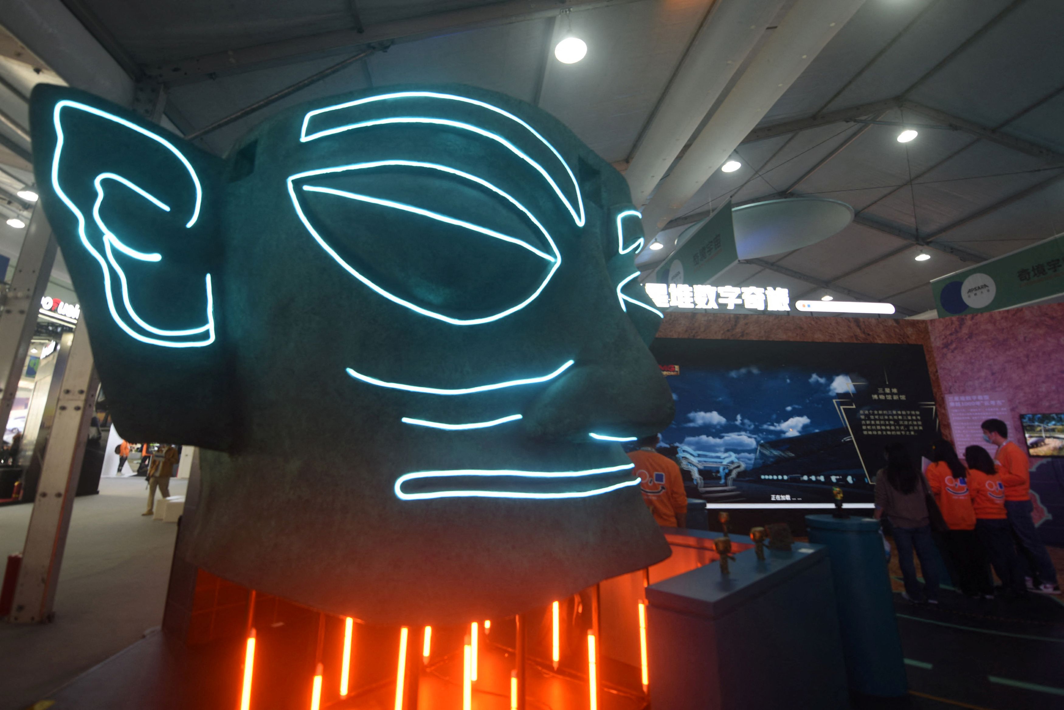 What Cargo Cult Rituals Reveal About Human Nature – SAPIENS